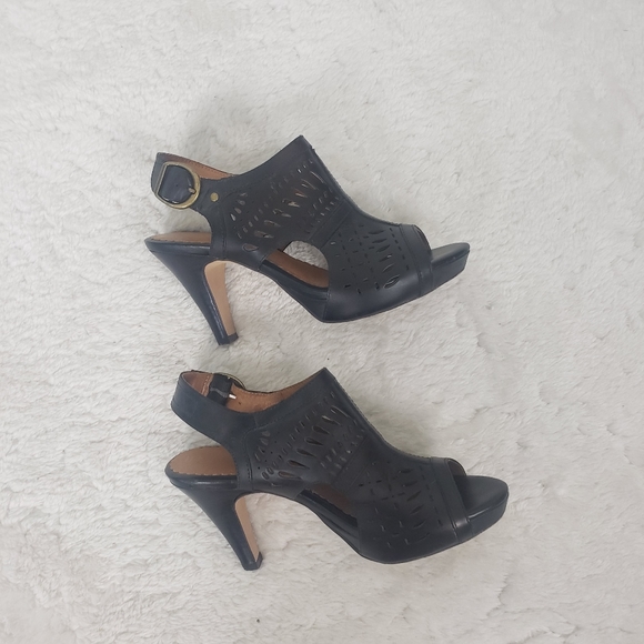 Indigo | Shoes | Indigo By Clarks Laser Cut Black Heels | Poshmark